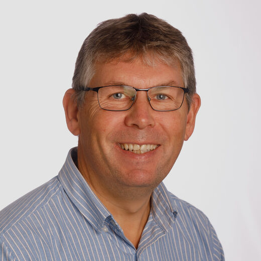 Professor Stephen Land | University of Dundee, UK