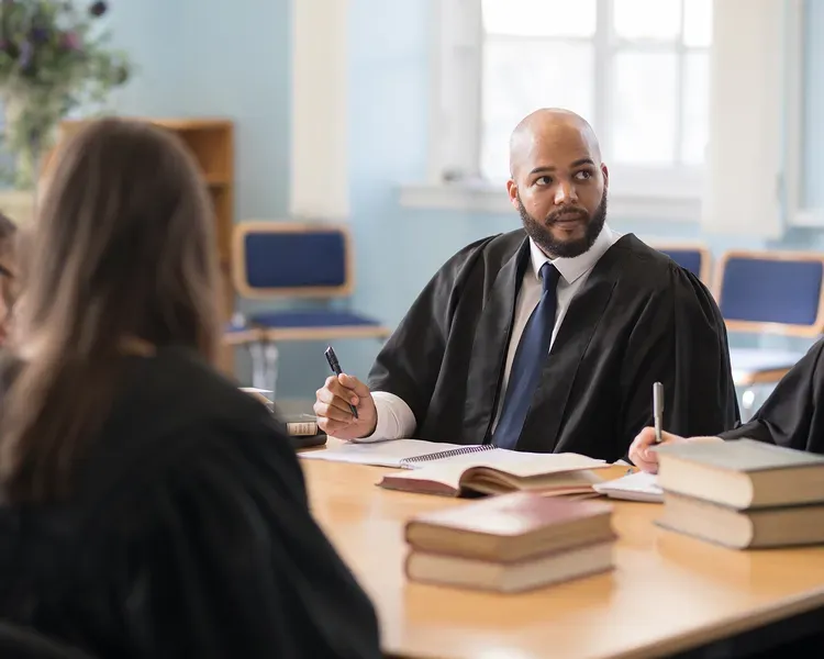 Using your subject: Law | University of Dundee, UK
