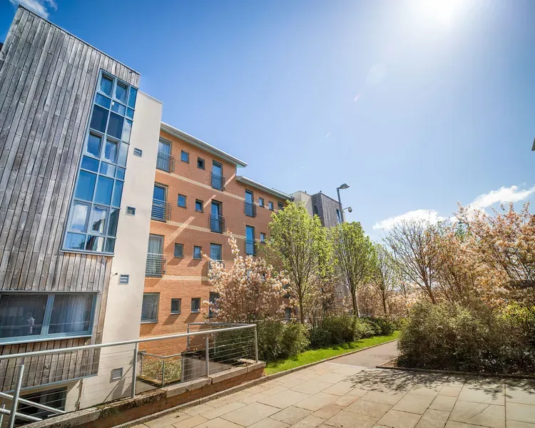Compare University of Dundee accommodation | University of Dundee, UK