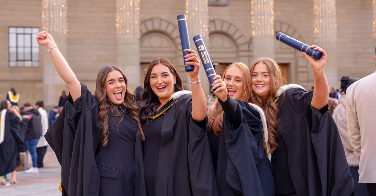 Class of 2025 – Winter Graduation | University of Dundee, UK